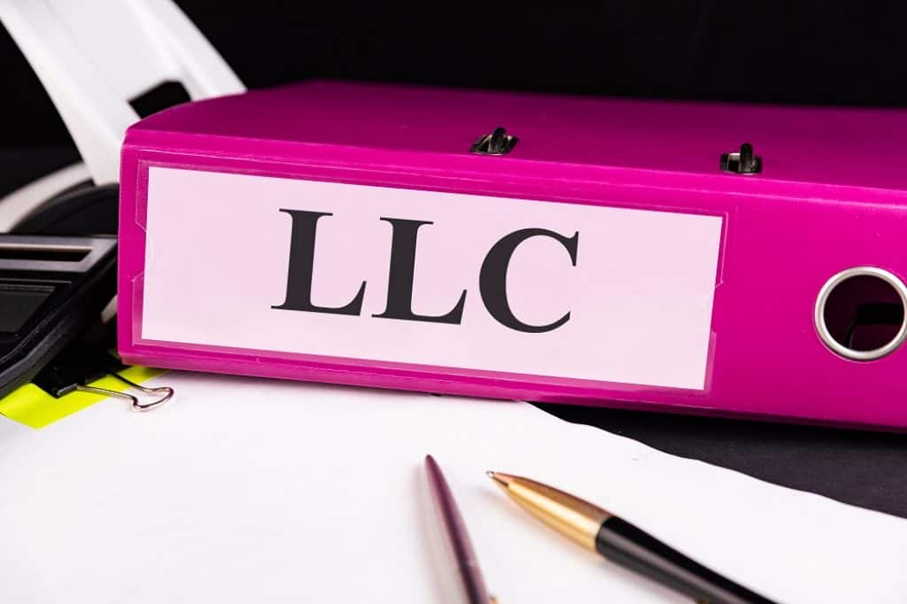 The Difference Between an Organizer and a Registered Agent in an LLC ...